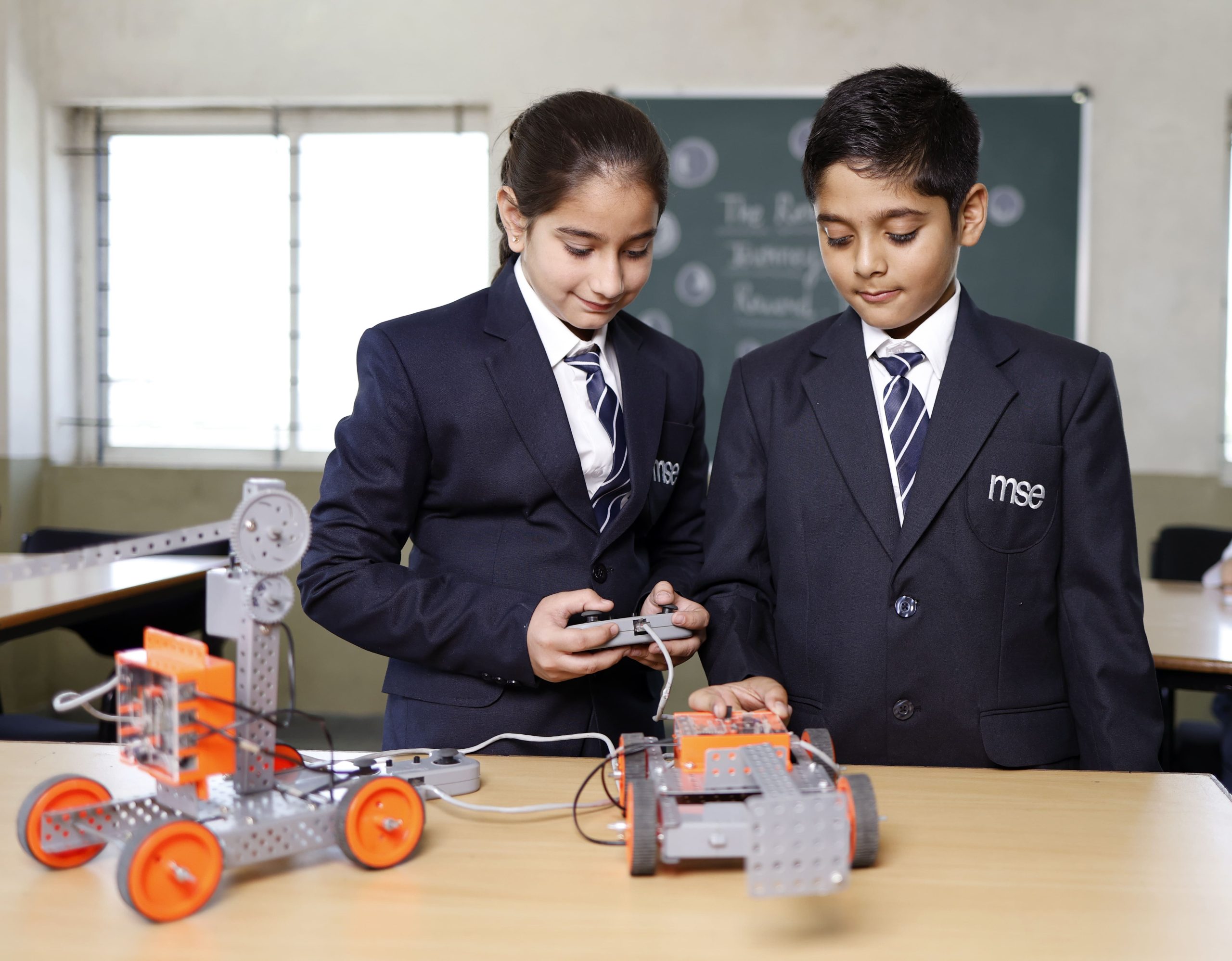 Home - MEDICAPS SCHOOL OF EXCELLENCE